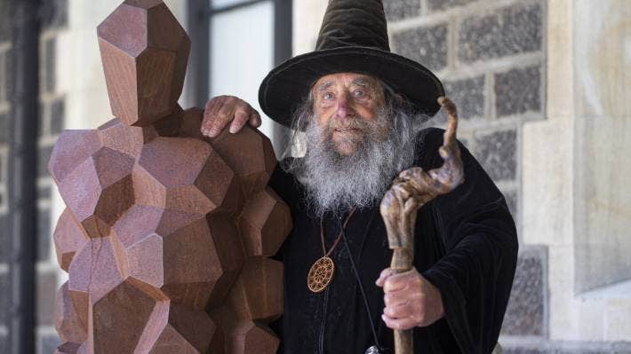 What’s the Council on about? How dare you take the Wizard’s stipend ...